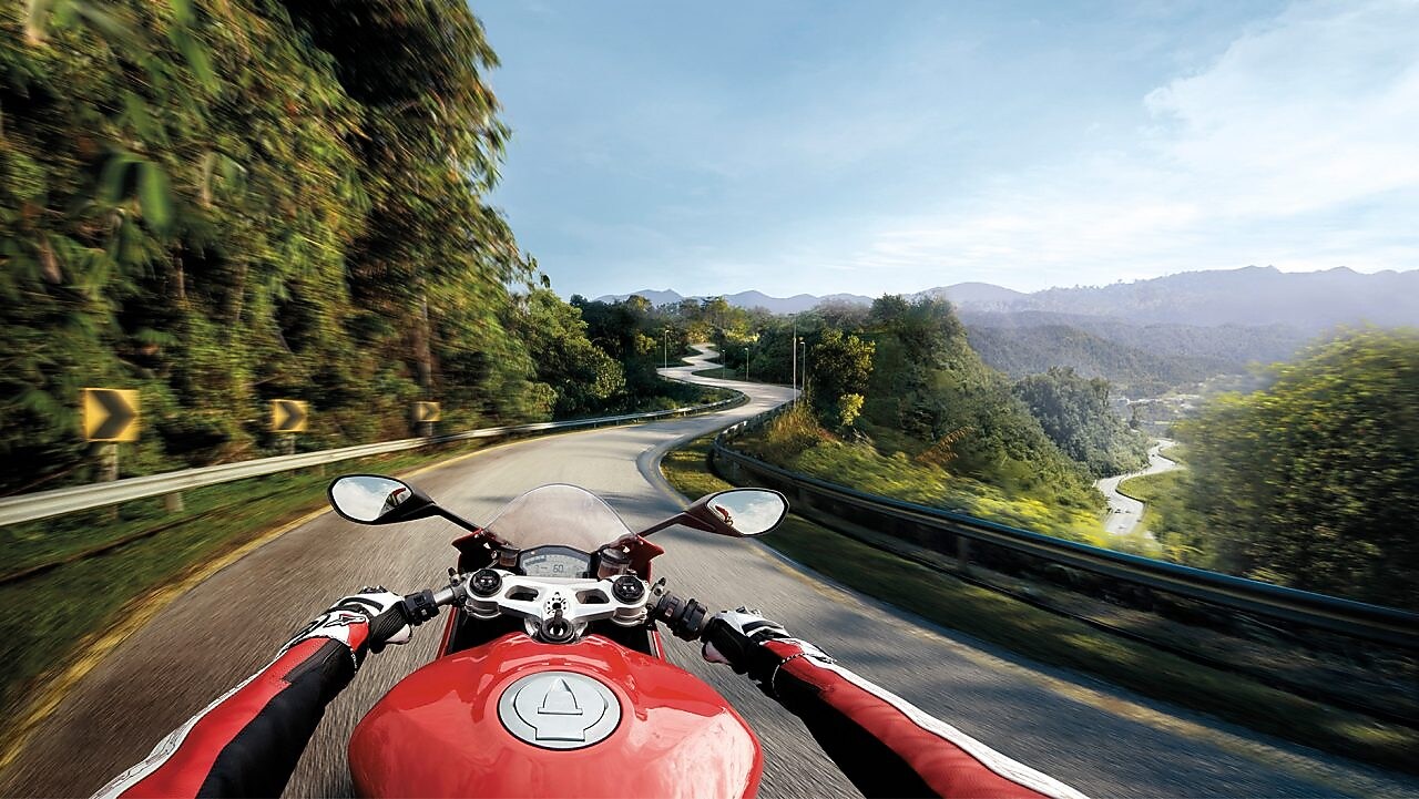 Óleos de motor shell advance para motociclos | Shell Moçambique